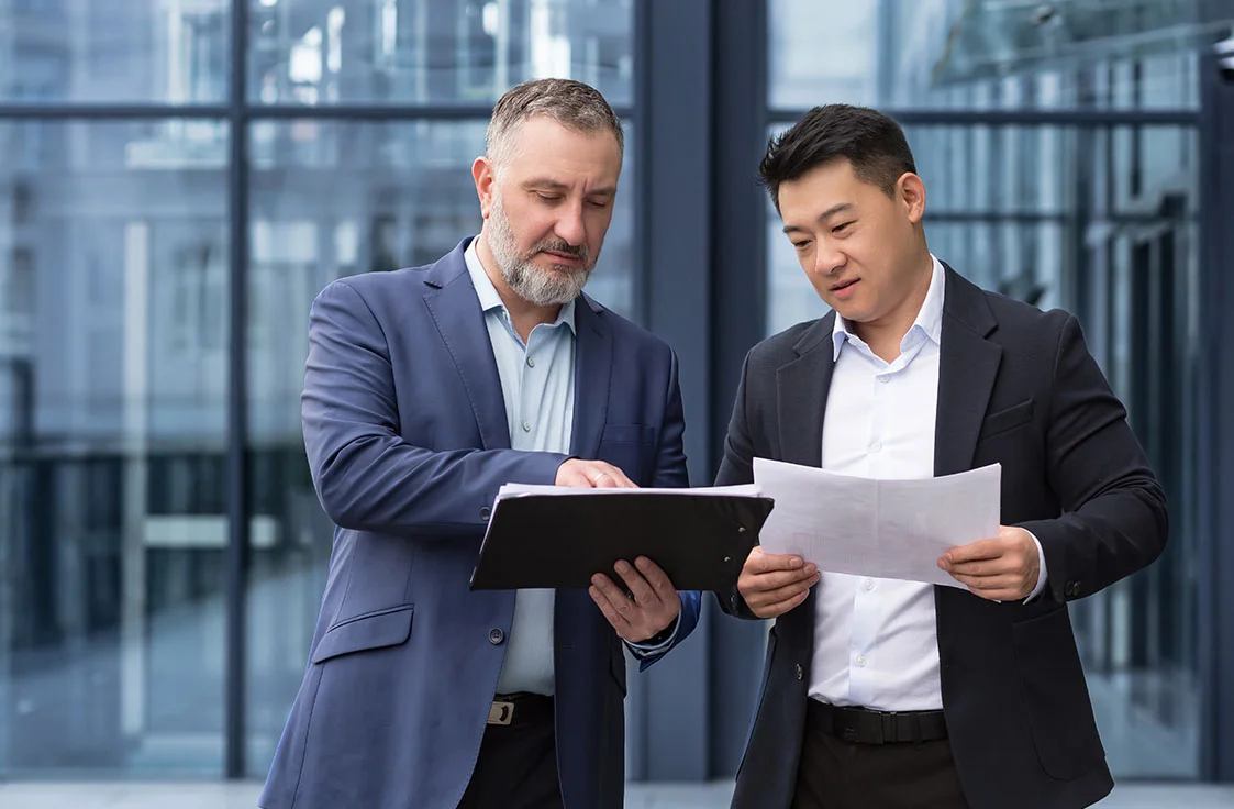 Understanding the Difference Between Recognizing and Rewarding Your ...